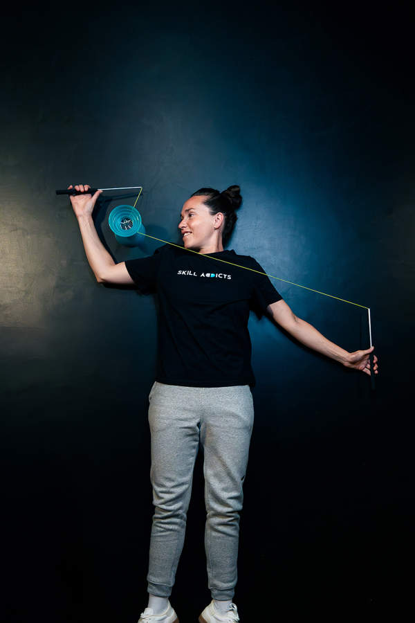 Learn Flat Chinese Acceleration Diabolo Trick - Skill Addicts learning ...