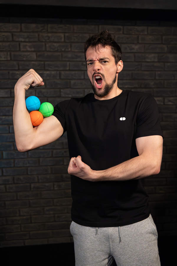 Learn Qualify / 3 Ball Cascade Juggling Trick - Skill Addicts learning ...