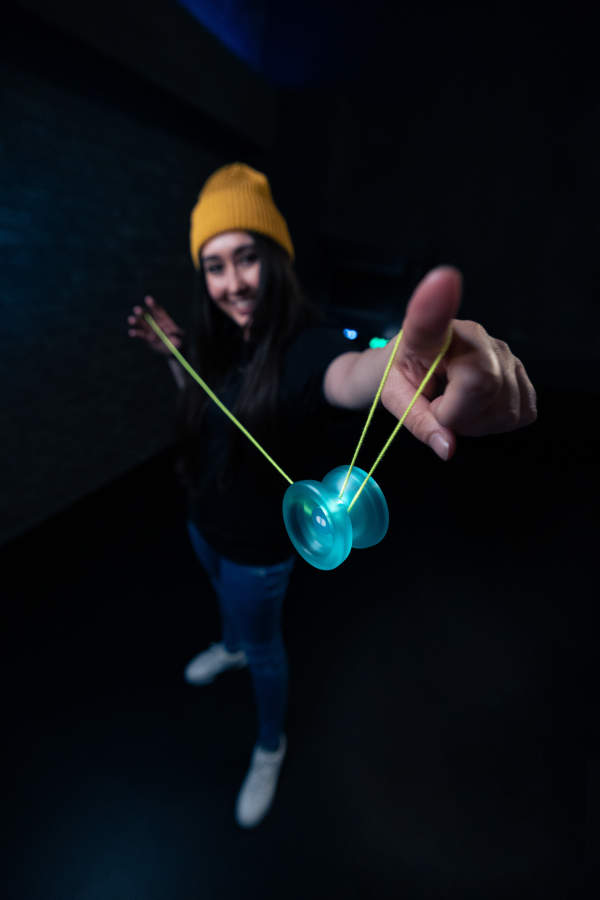 Learn Man On the Flying Trapeze Yoyo Trick - Skill Addicts learning ...